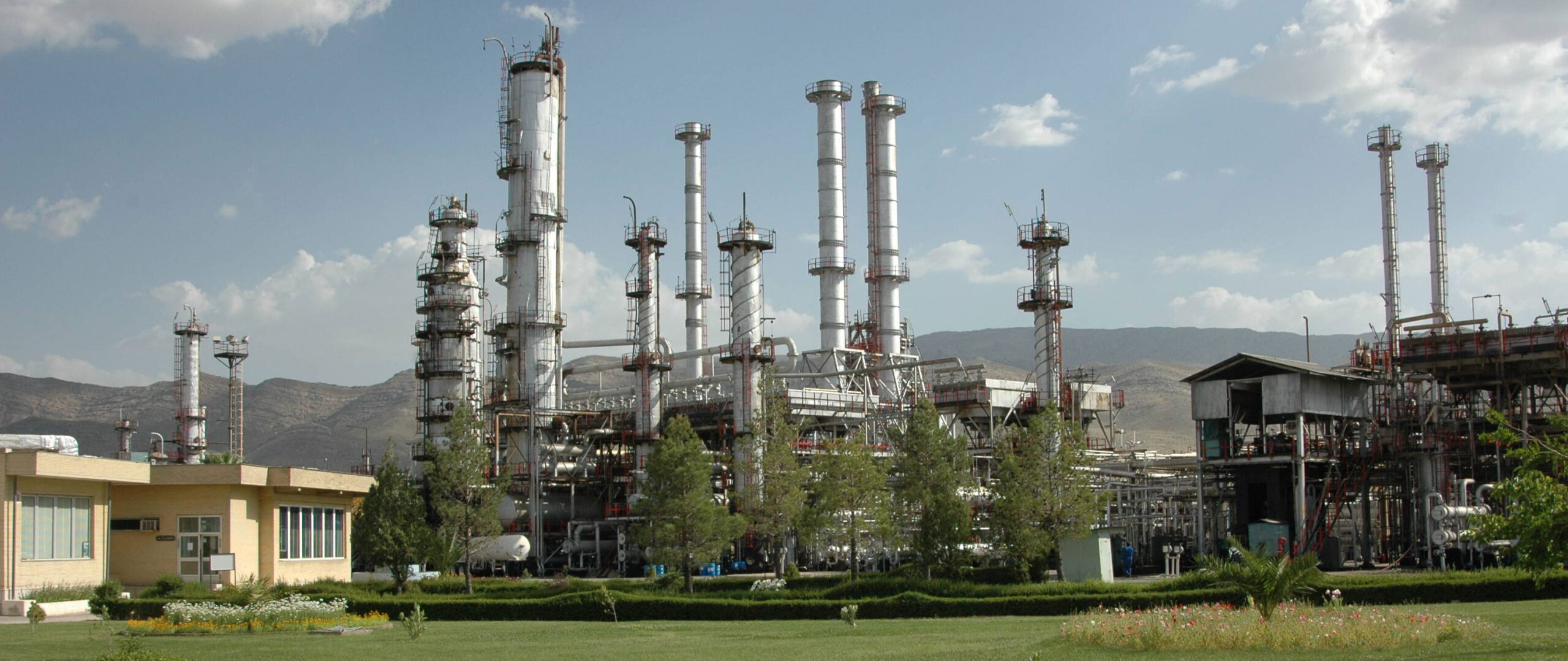 Distillate Hydrotreating Unit - Pad Raad Parsian